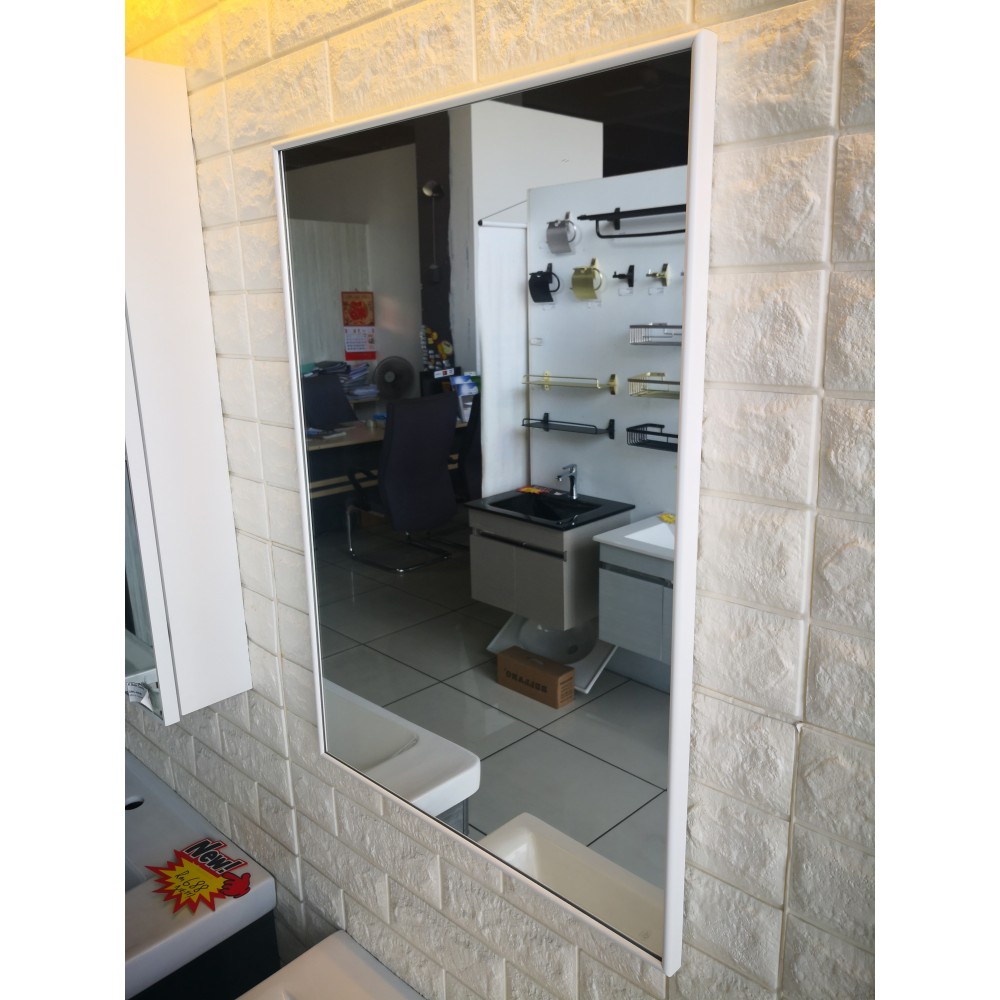 SMRW(S) ALUMINIUM MIRROR FRAME, MATTE WHITE 595mm(H)x445mm(W)x21mm(D)
